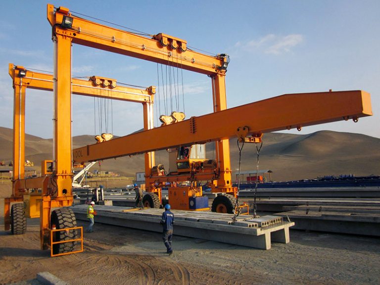 Gantry Crane UAE - Professional Lifting Solutions - Aicrane